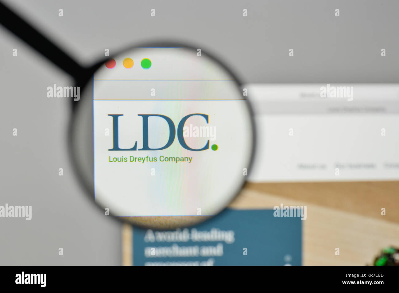 Louis dreyfus logo hi-res stock photography and images - Alamy