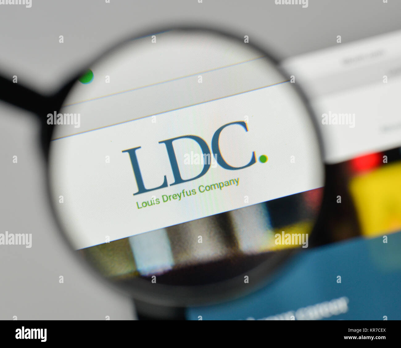 Louis dreyfus logo hi-res stock photography and images - Alamy