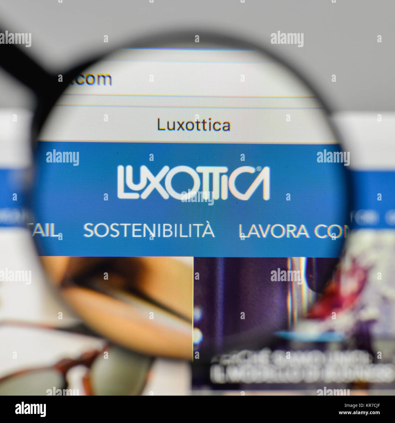 Luxottica italy hi-res stock photography and images - Alamy