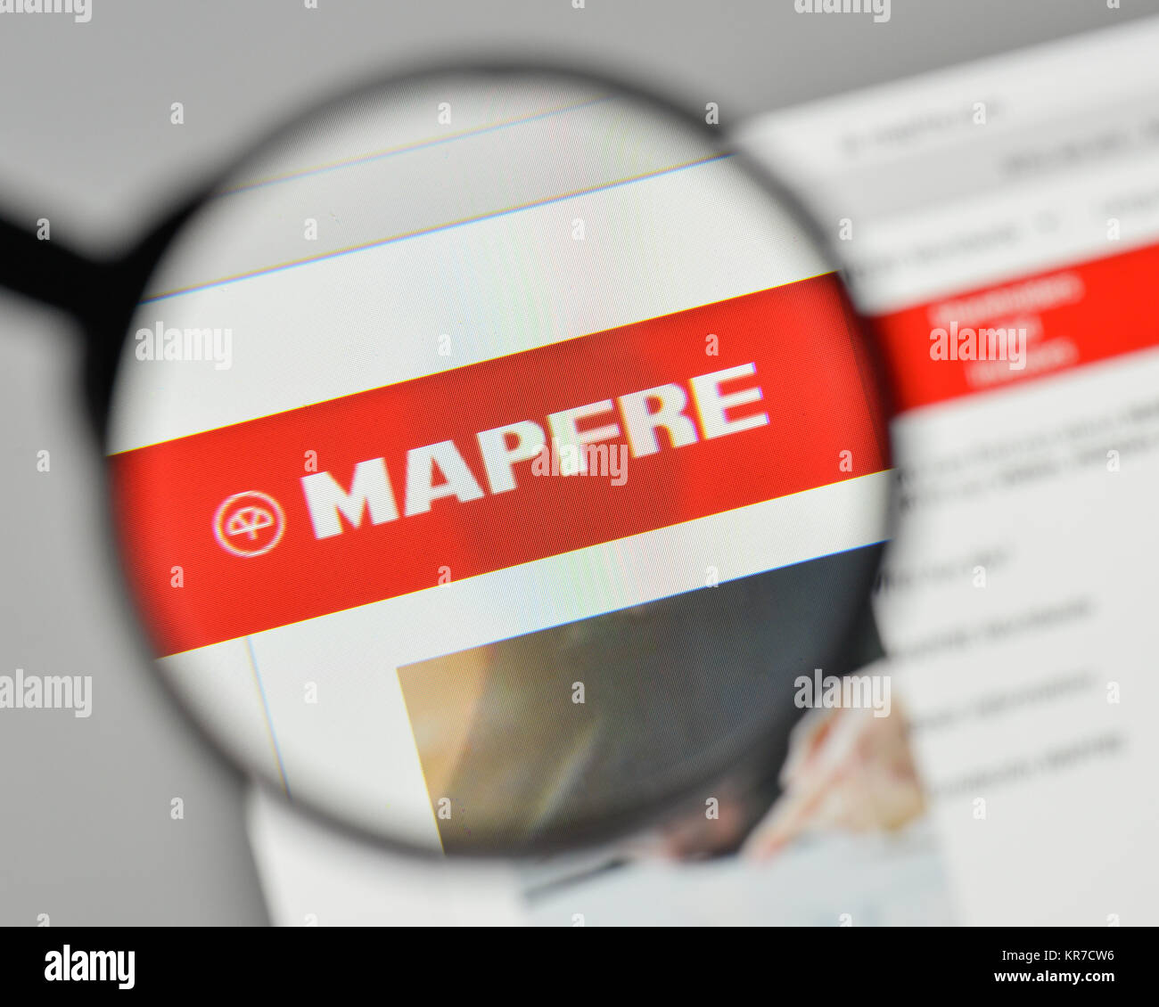Mapfre logo hi-res stock photography and images - Alamy