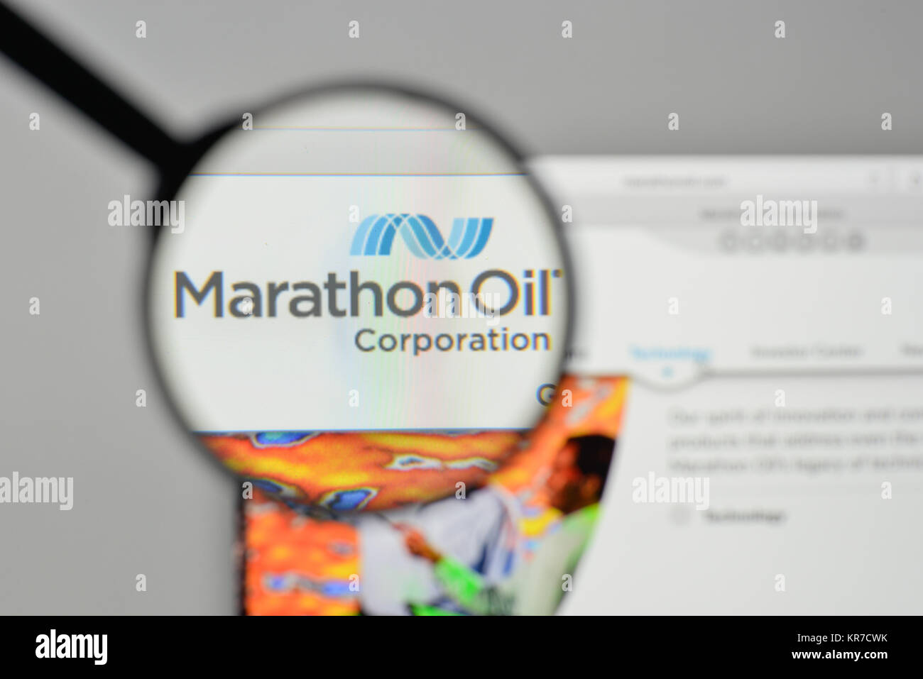 Vintage Marathon Oil Logo