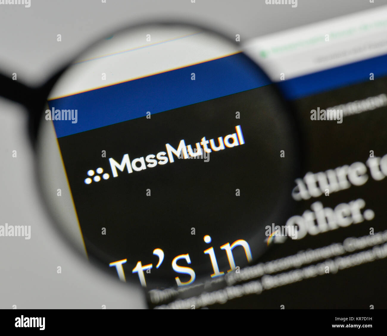 Massachusetts mutual life insurance hi-res stock photography and images ...