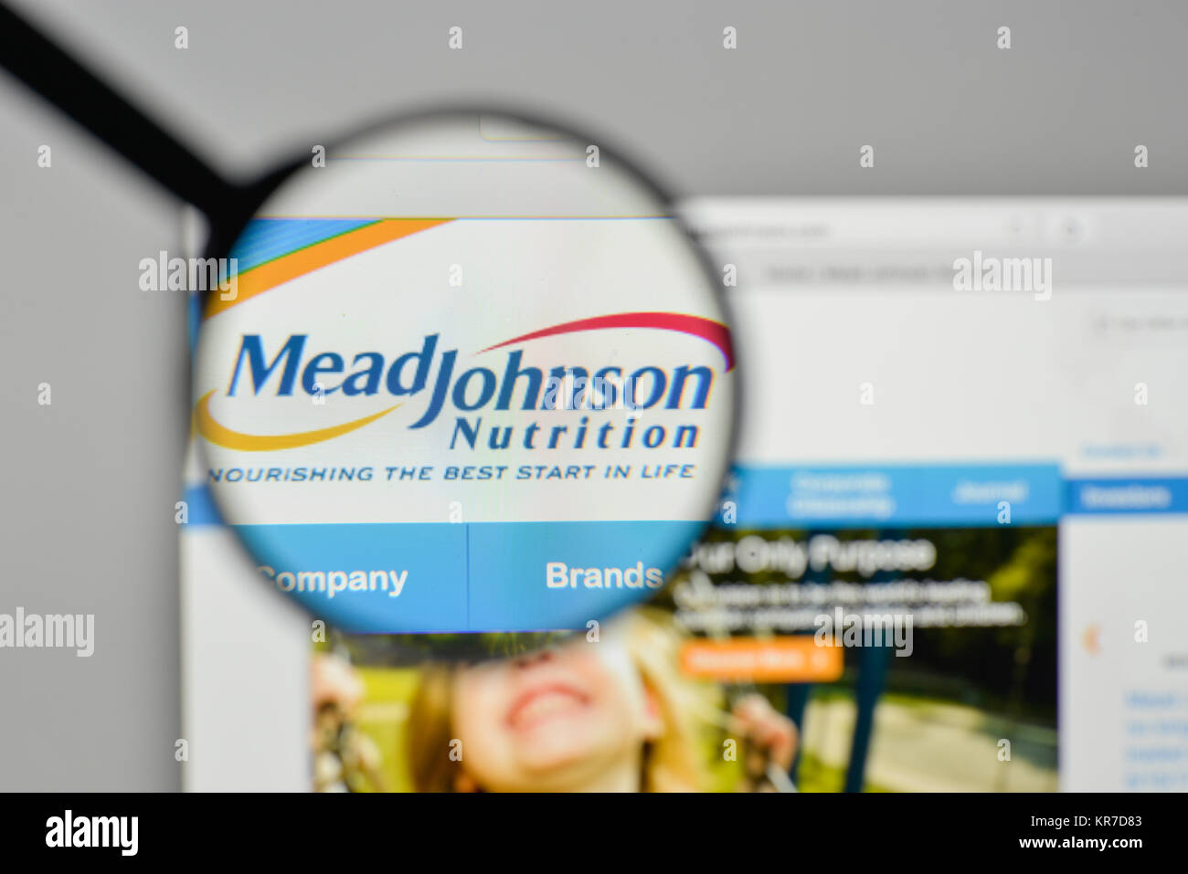 Mead johnson logo hi-res stock photography and images - Alamy