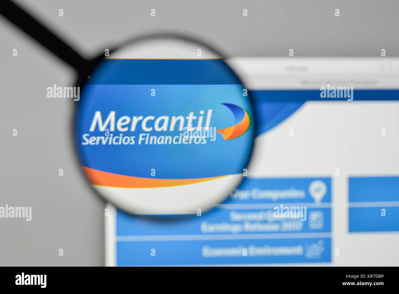 Mercantil Logo