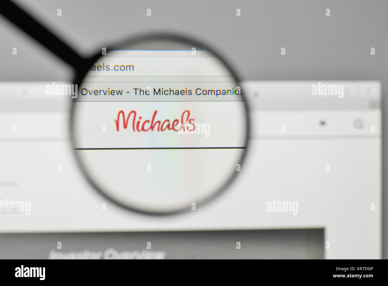 Michaels logo hi-res stock photography and images - Alamy