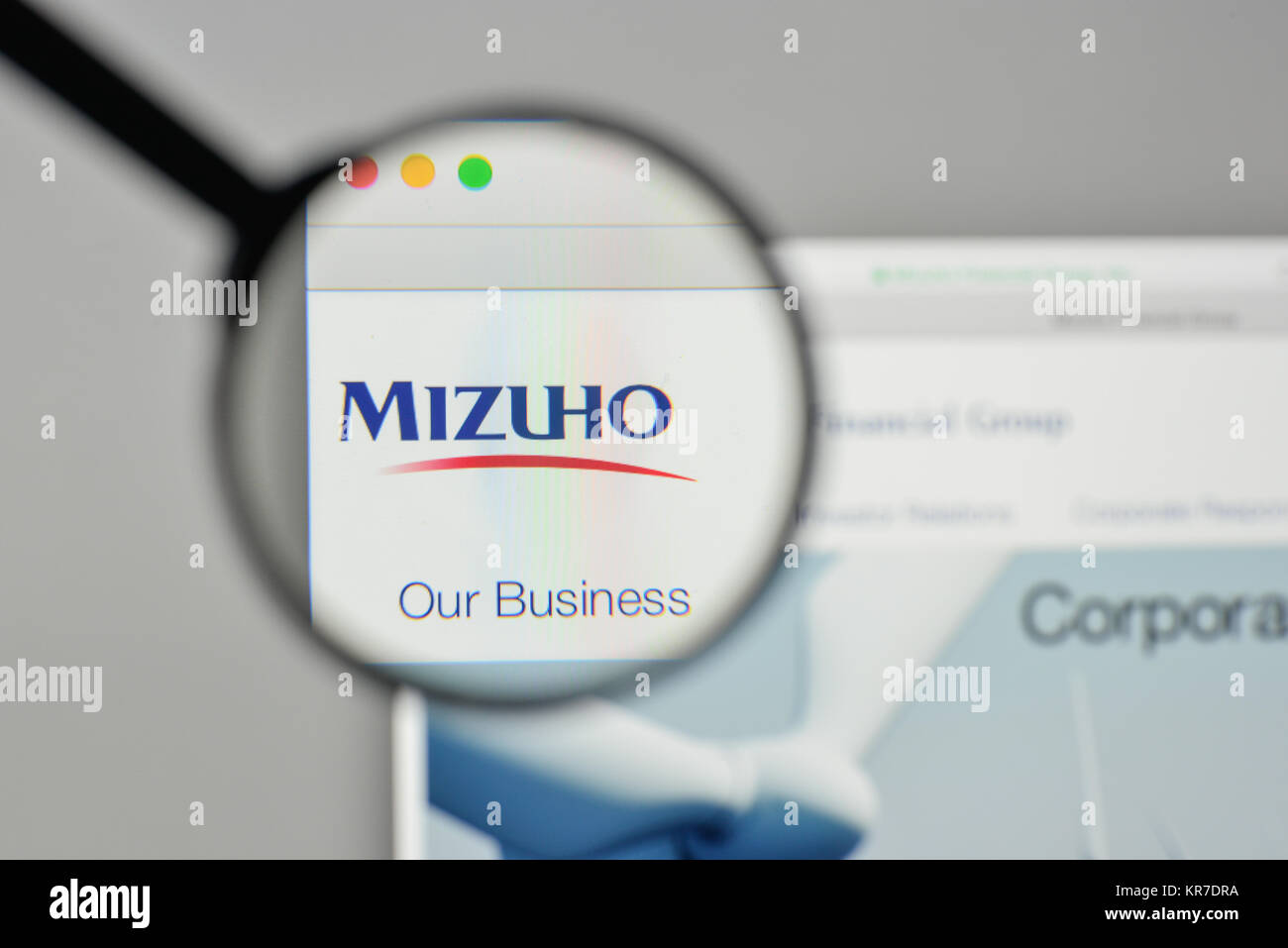 Mizuho logo hi-res stock photography and images - Alamy