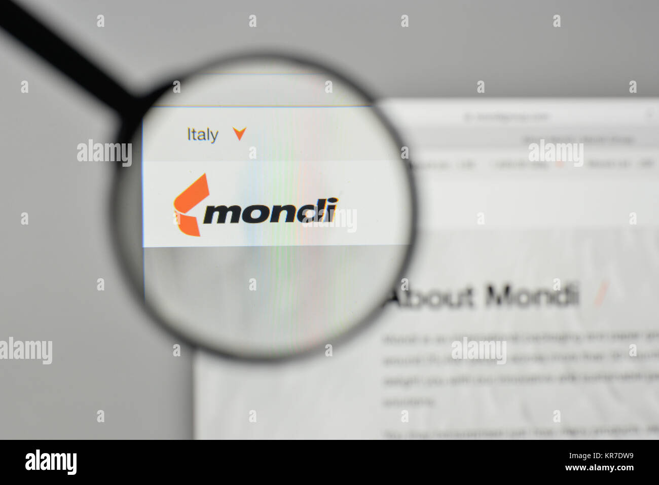 Mondi logo hi-res stock photography and images - Alamy