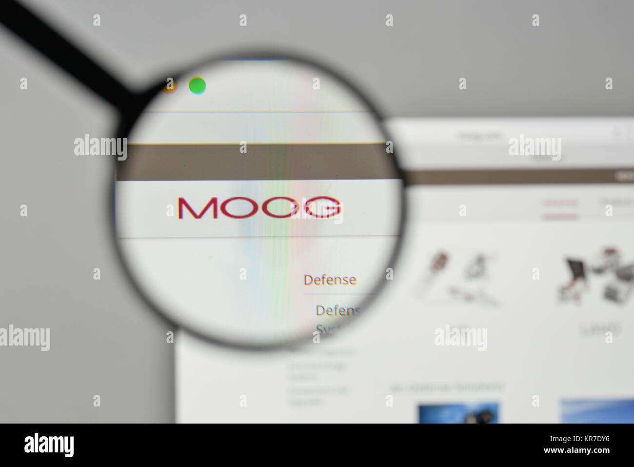 Moog website hi-res stock photography and images - Alamy