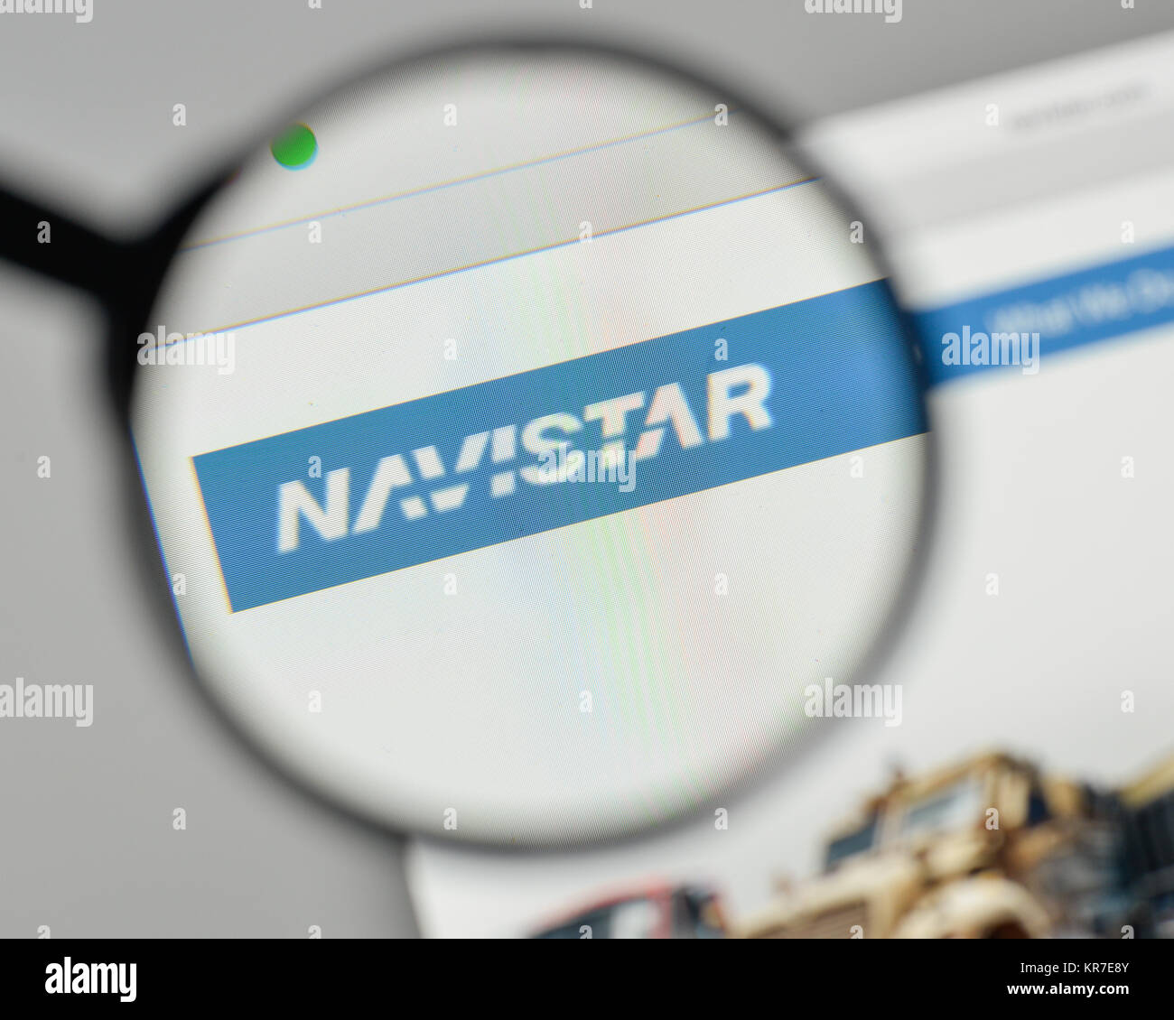 Navistar international logo hi-res stock photography and images - Alamy