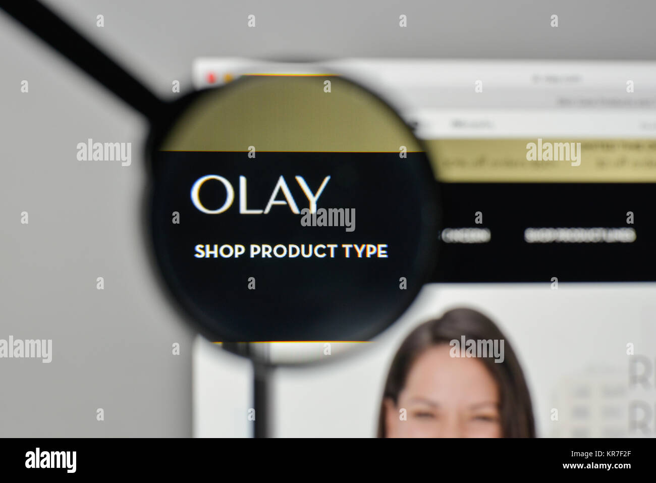 Olay logo hi-res stock photography and images - Alamy