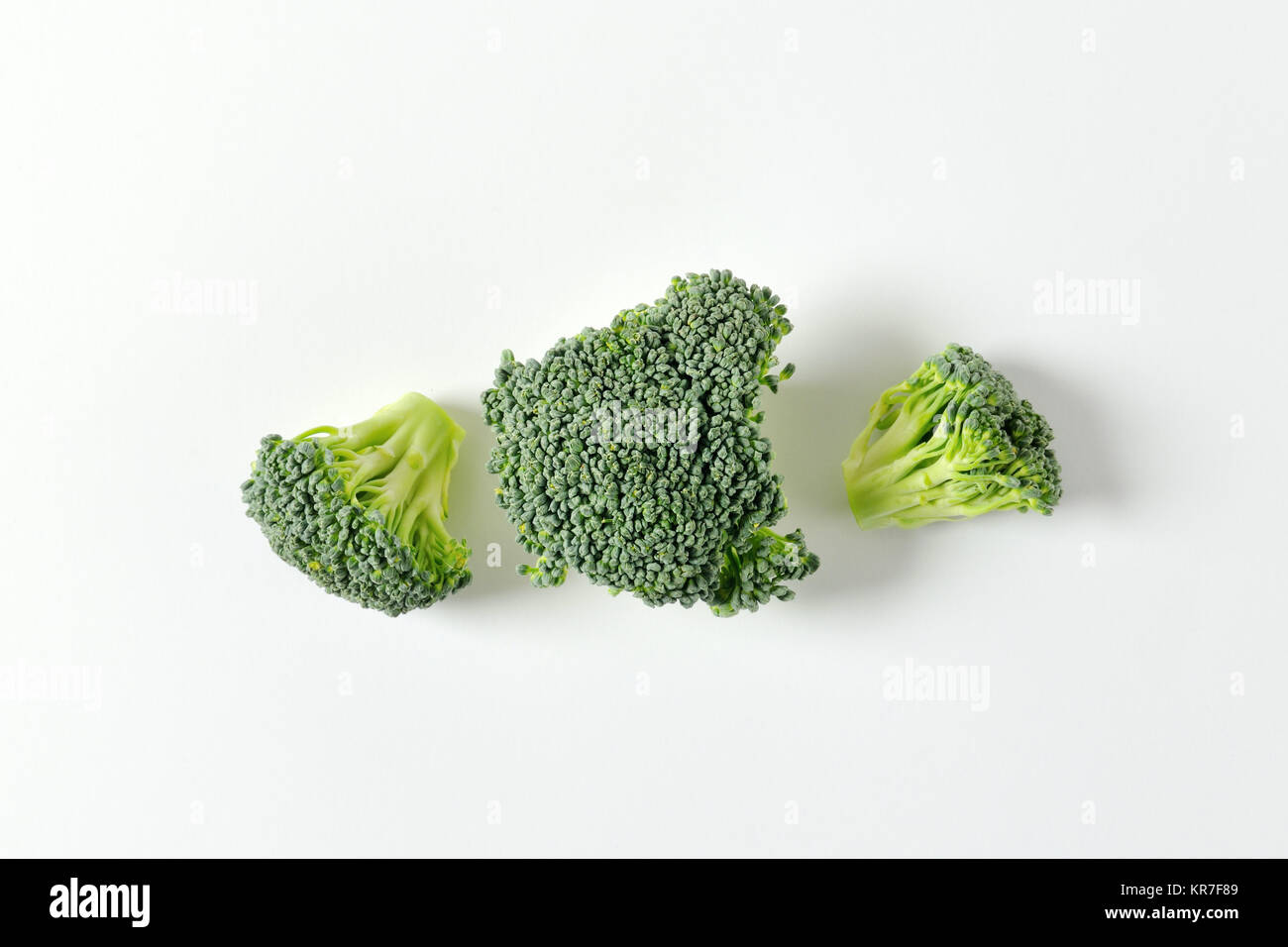 Fresh broccoli florets Stock Photo - Alamy