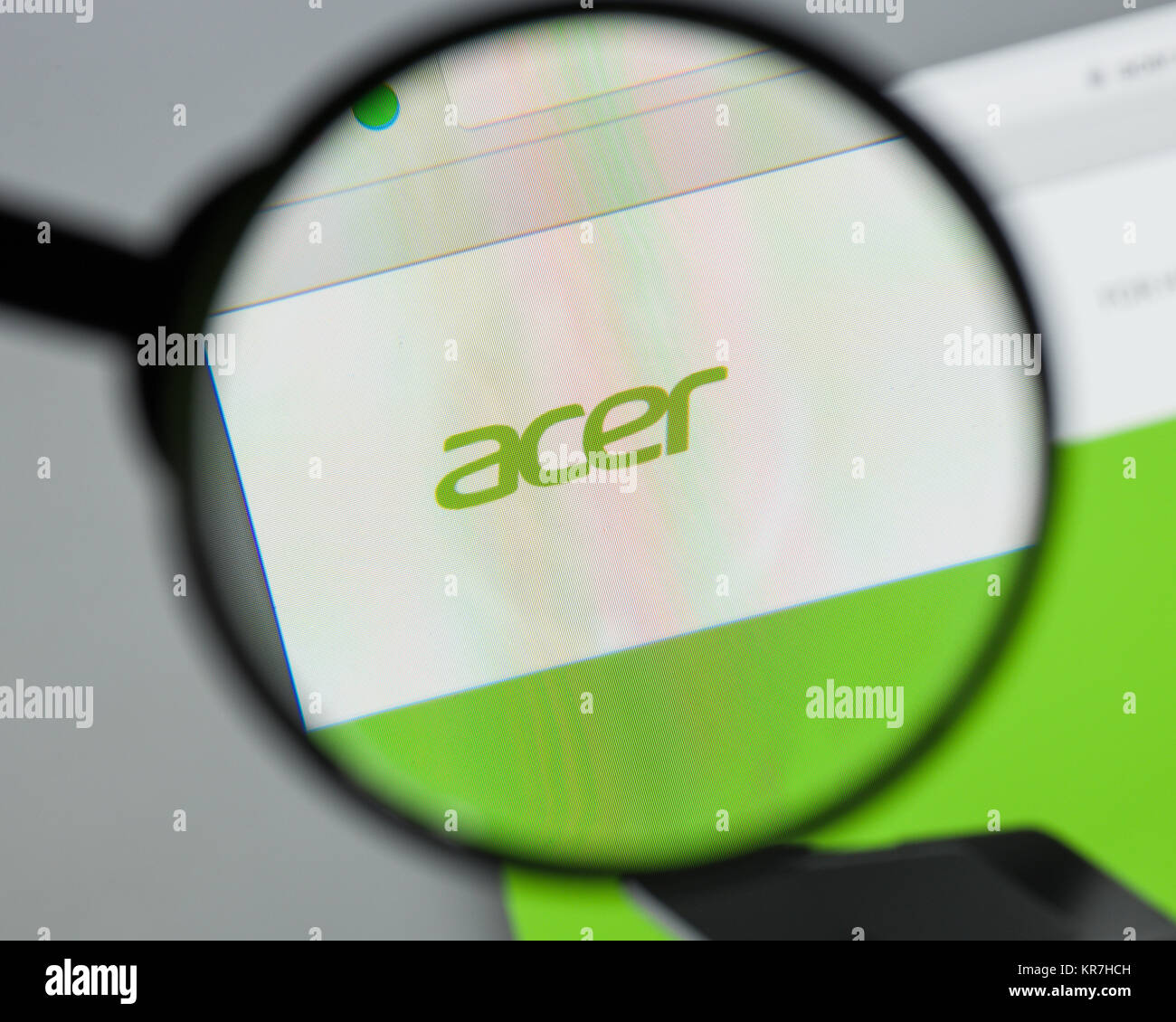 In acer laptop hi-res stock photography and images - Alamy