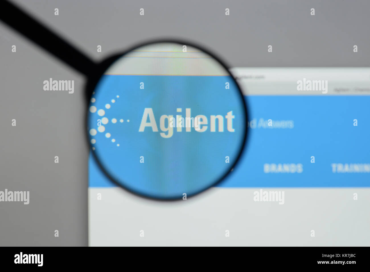 Agilent logo hi-res stock photography and images - Alamy