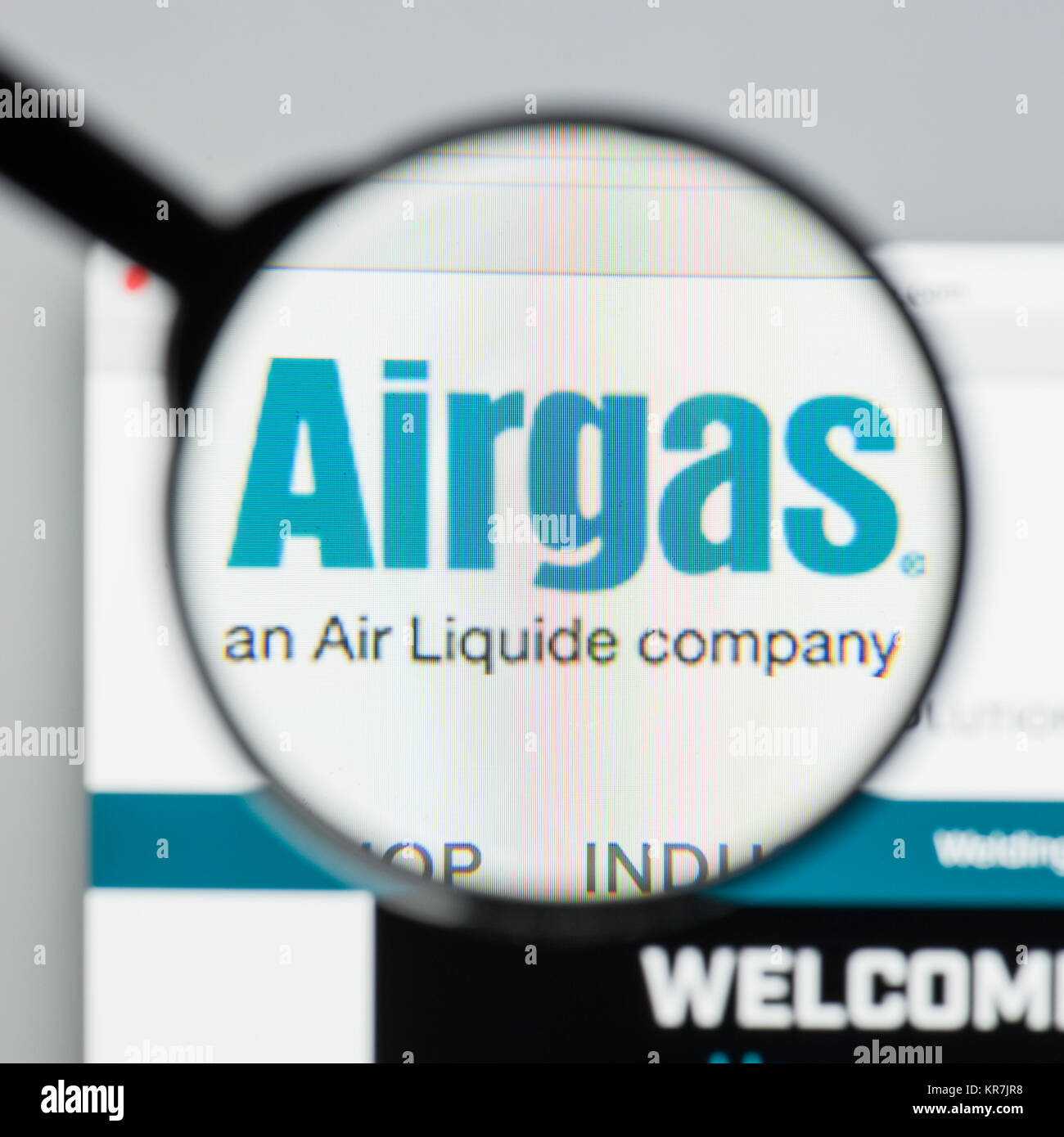 Medical and specialty gases hi-res stock photography and images - Alamy