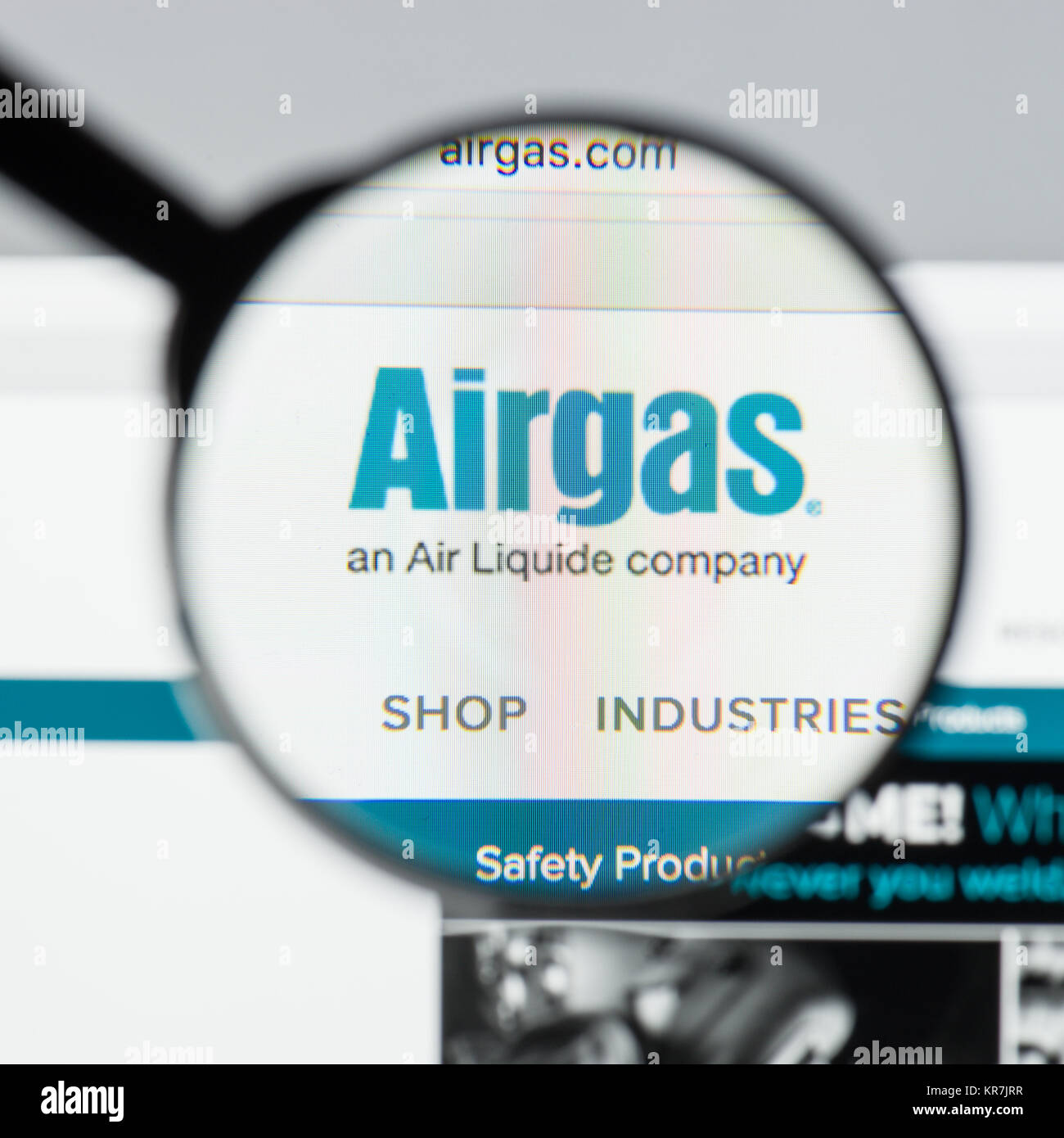 Medical and specialty gases hi-res stock photography and images - Alamy