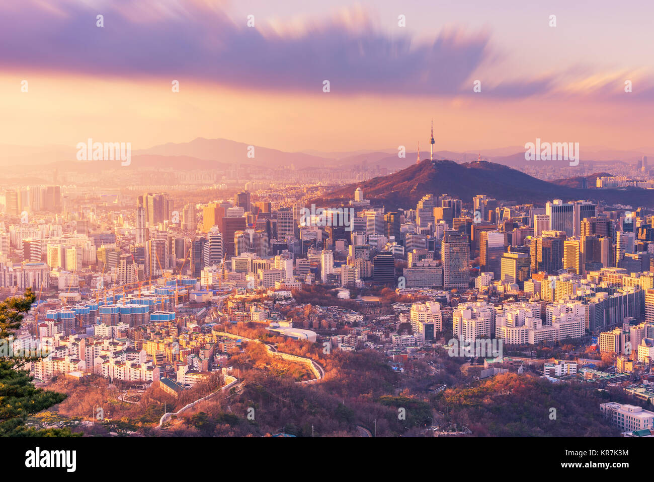 Sunset of Seoul City Skyline, The best view of South Korea Stock Photo ...