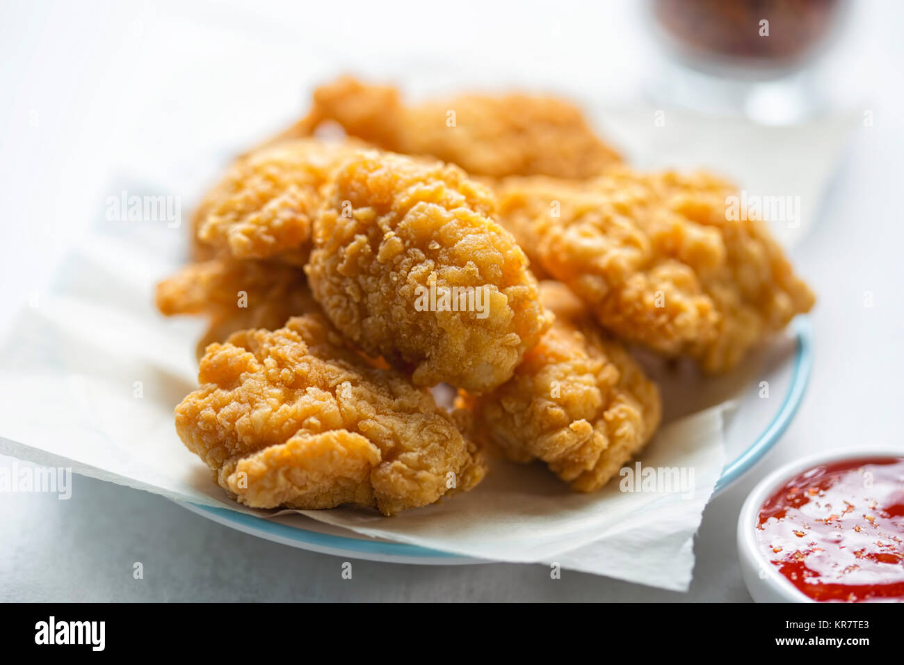 Crispy chicken chunks hi-res stock photography and images - Alamy