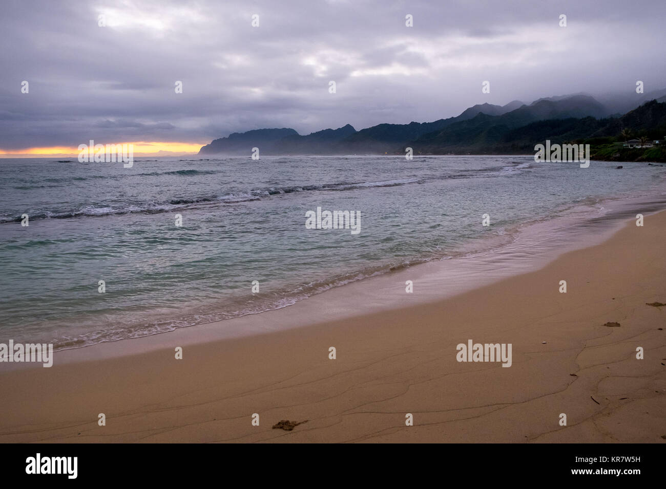 Beautiful Hawaiin Beach at Sunrise Stock Photo - Alamy