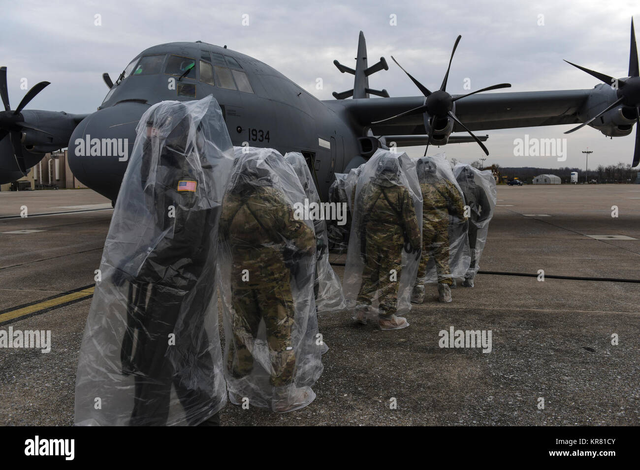 U.S. Airmen from the 193rd Special Operations Squadron, prepare to ...