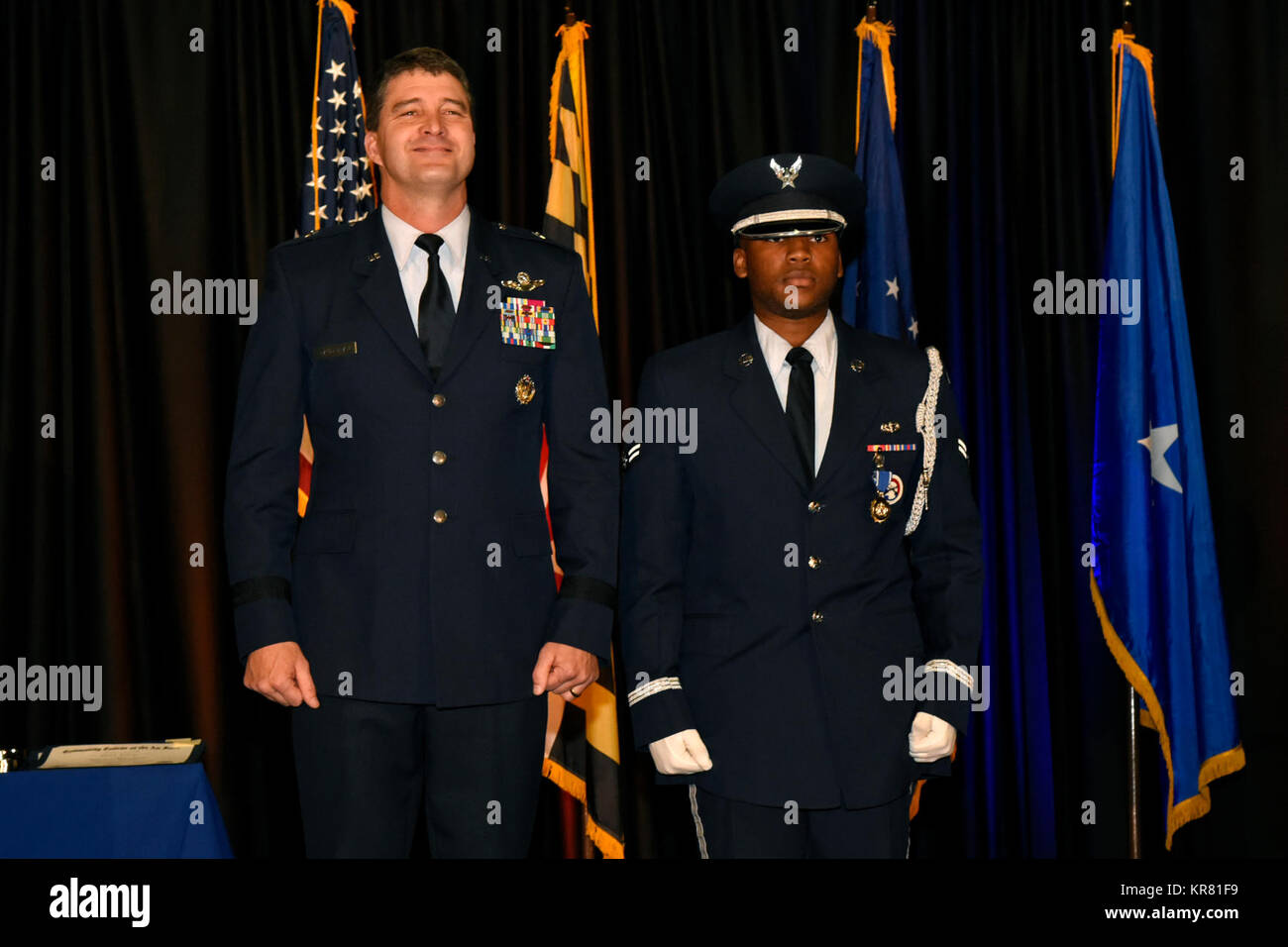 S 175th anniversary hi-res stock photography and images - Alamy