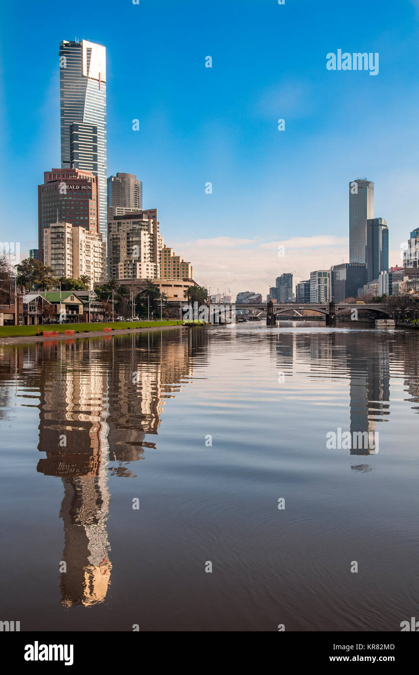 Melbourne city skyline sunset hi-res stock photography and images - Alamy