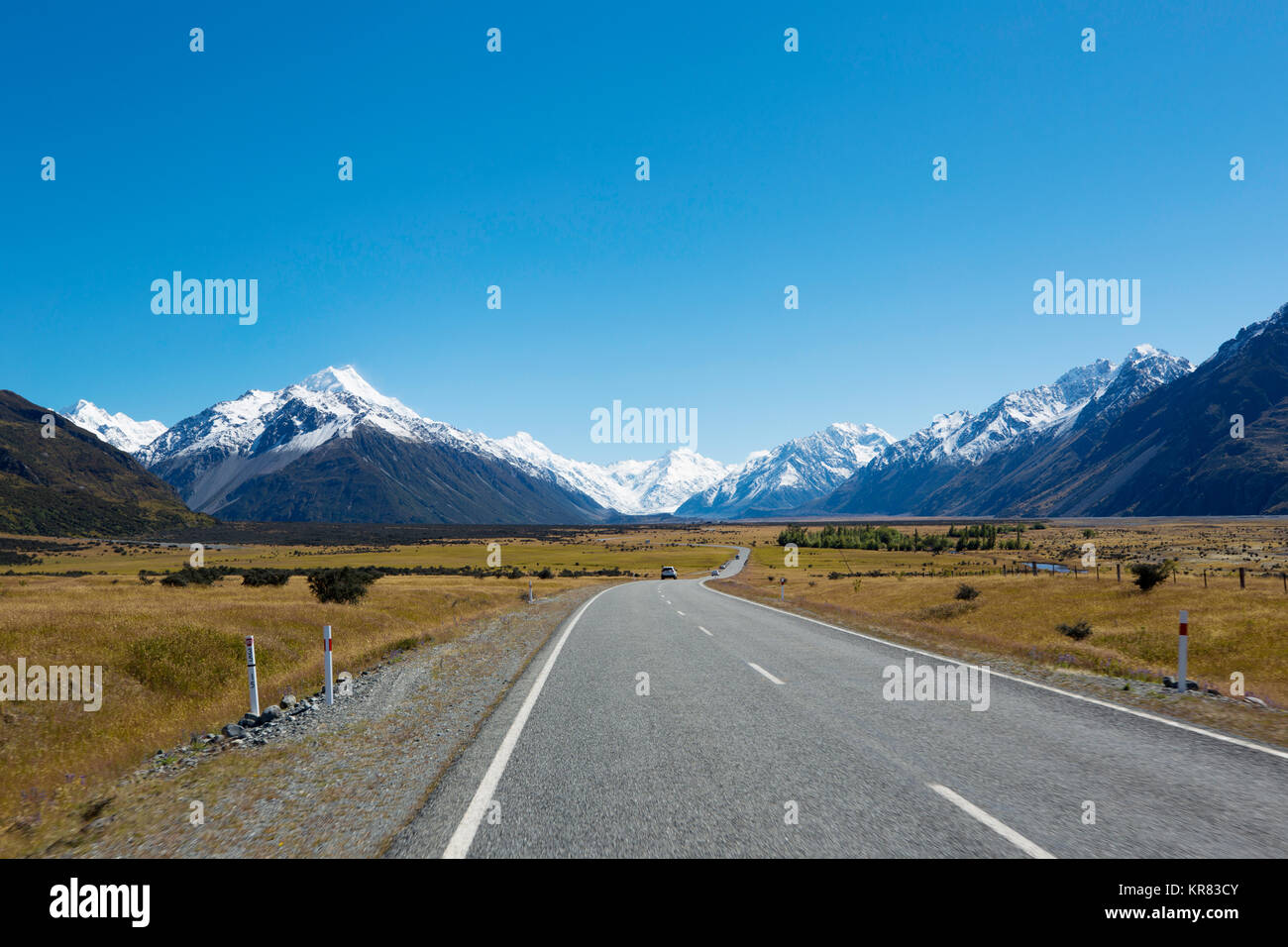 Highway south island hi-res stock photography and images - Alamy