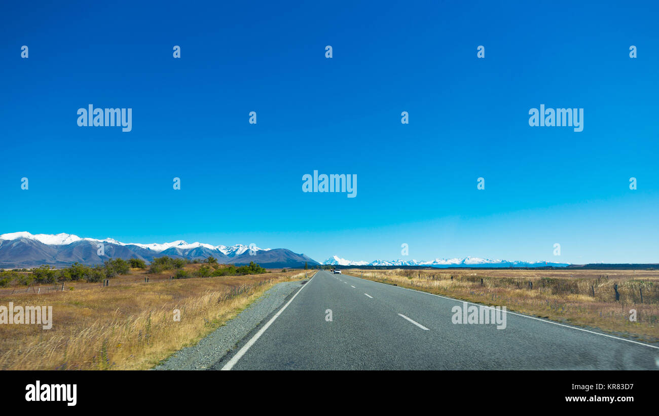 Highway south island hi-res stock photography and images - Alamy
