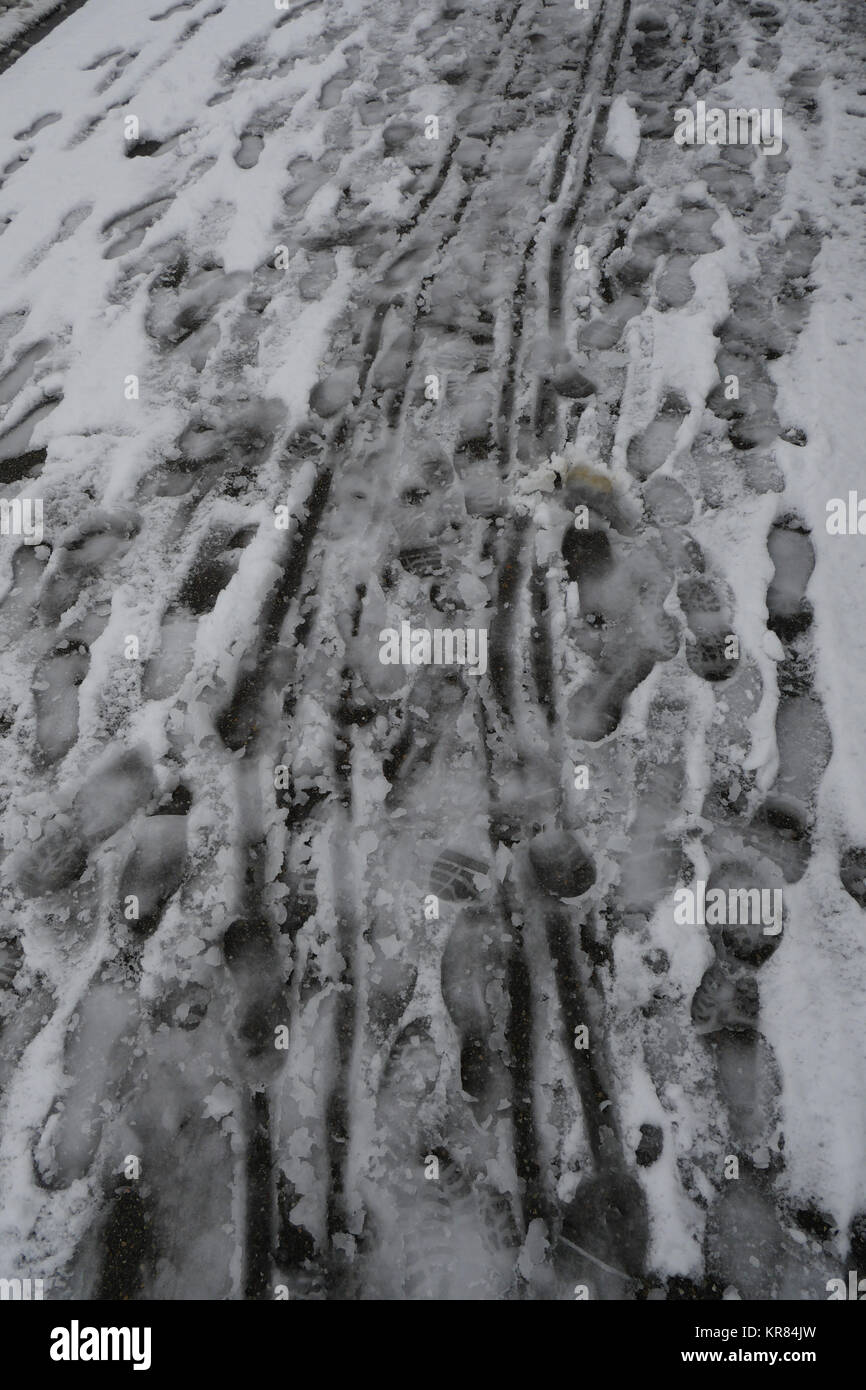 Heavy urban snowfall, Lyon, France Stock Photo - Alamy