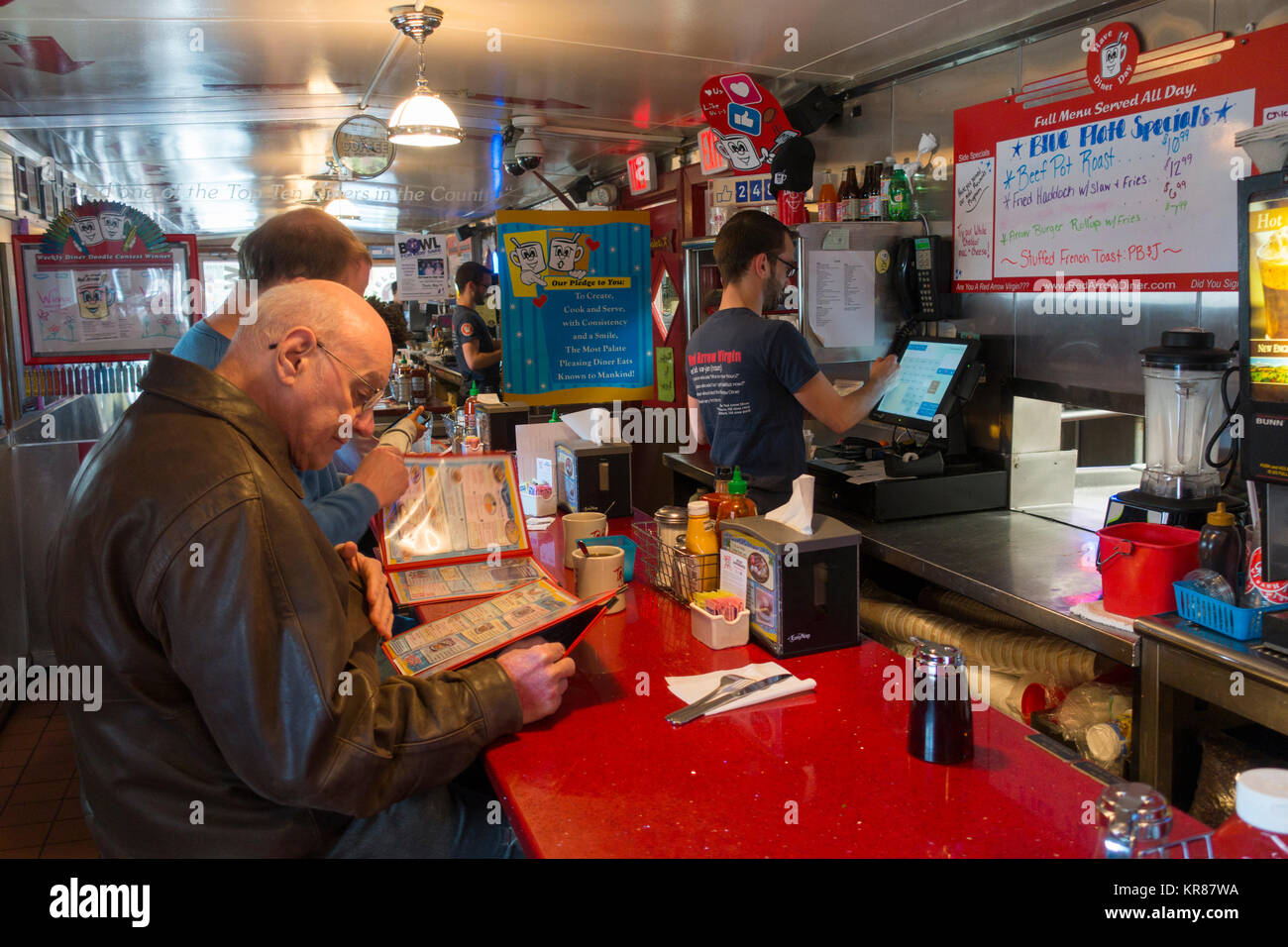 Old diner signs hi-res stock photography and images - Alamy