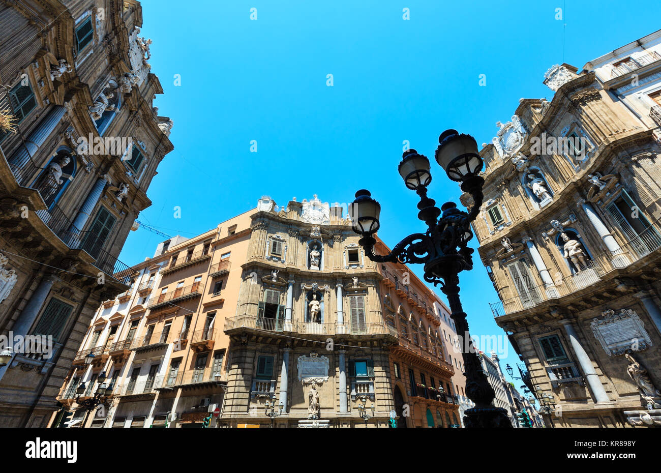 Quattro Canti, (Piazza Vigliena), is a Baroque central square in old ...