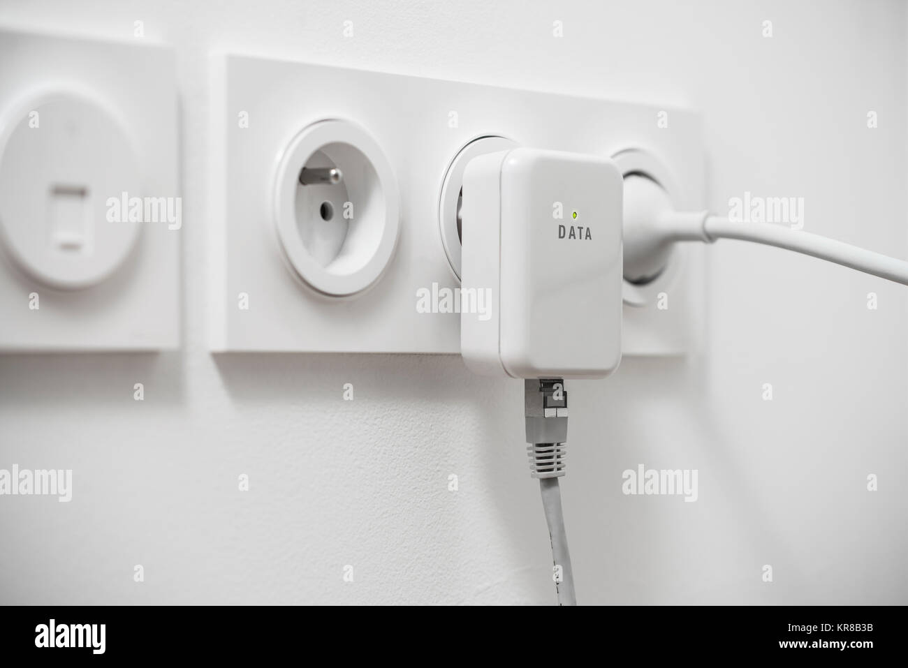 Powerline ethernet hi-res stock photography and images - Alamy