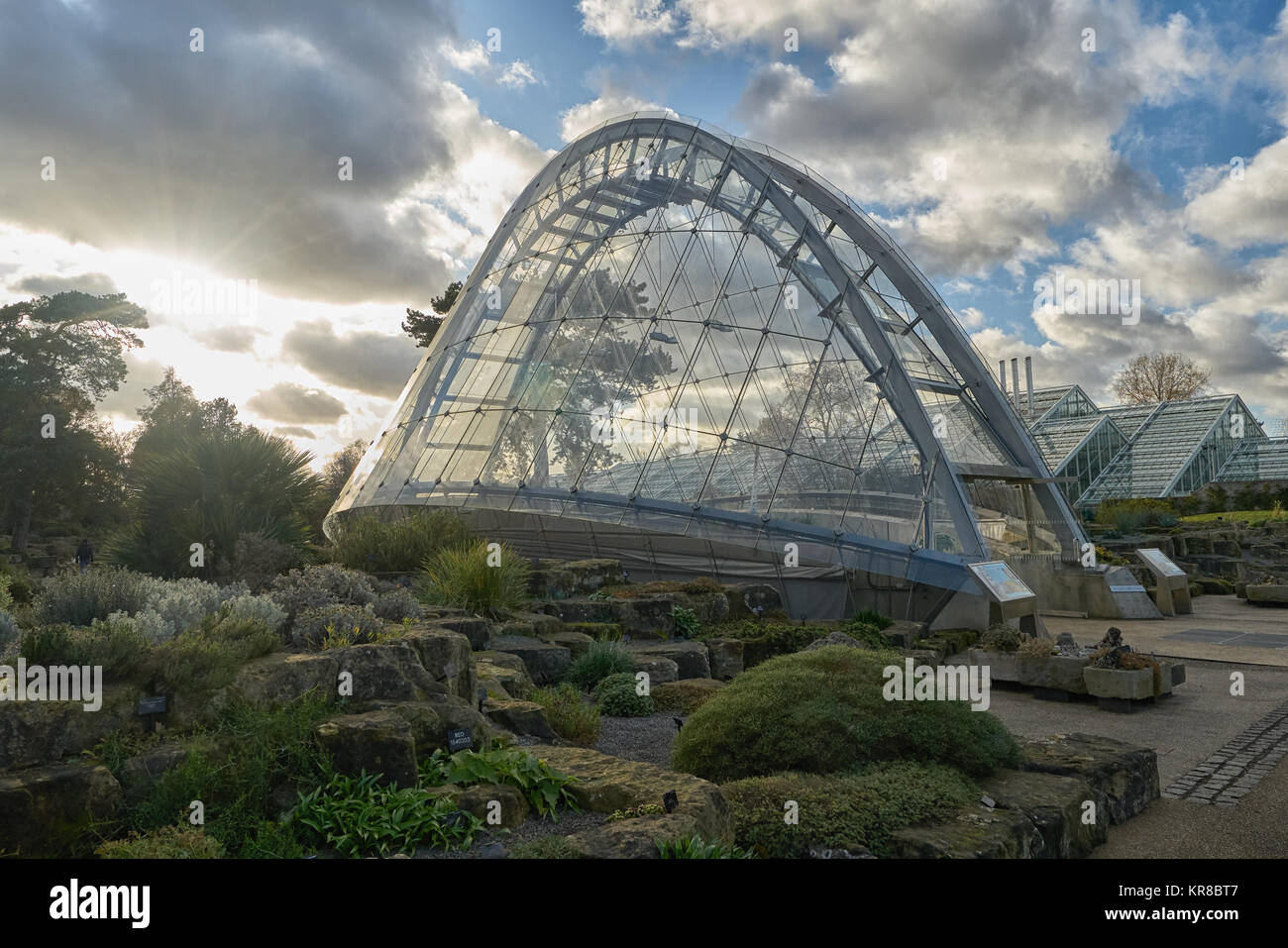 alpine house kew gardens Stock Photo - Alamy