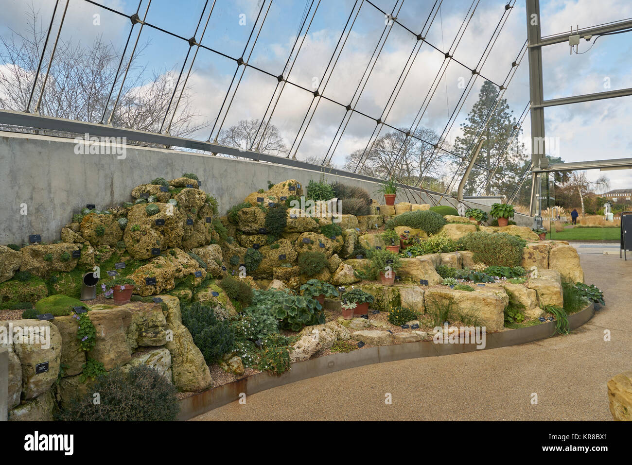 alpine house kew gardens Stock Photo - Alamy