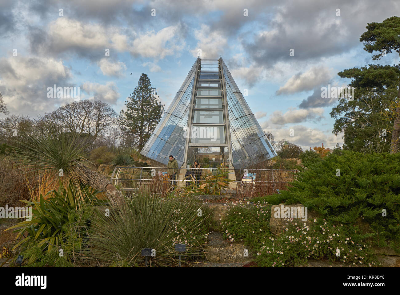 alpine house kew gardens Stock Photo - Alamy