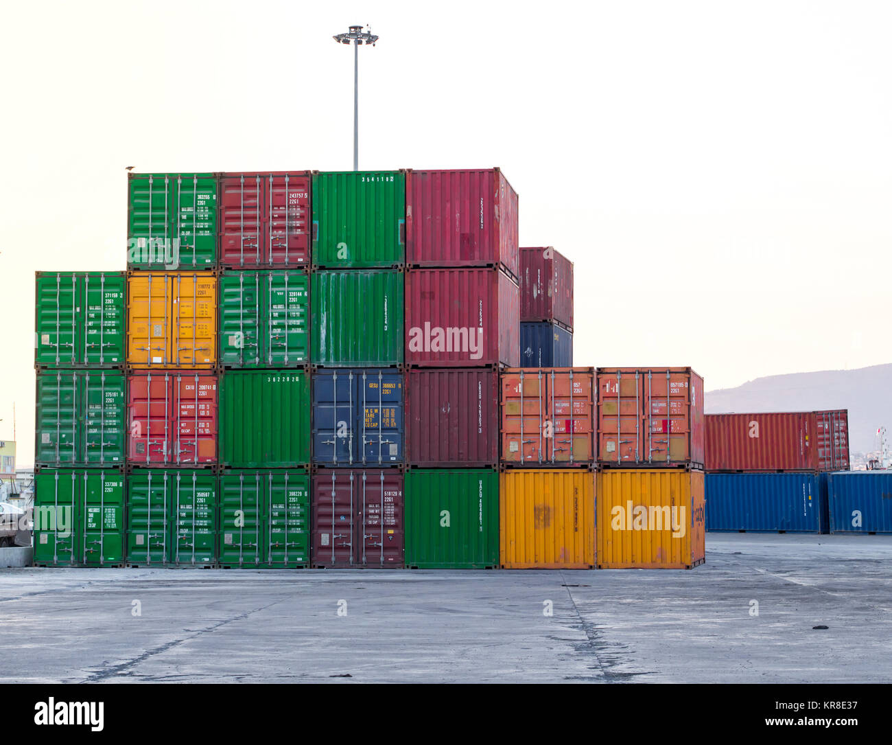 Colored shipping containers hi-res stock photography and images - Alamy