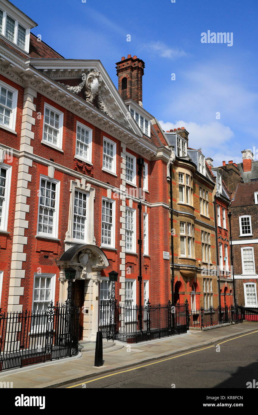Grand Victorian mansions in Kensington, London, UK Stock Photo - Alamy