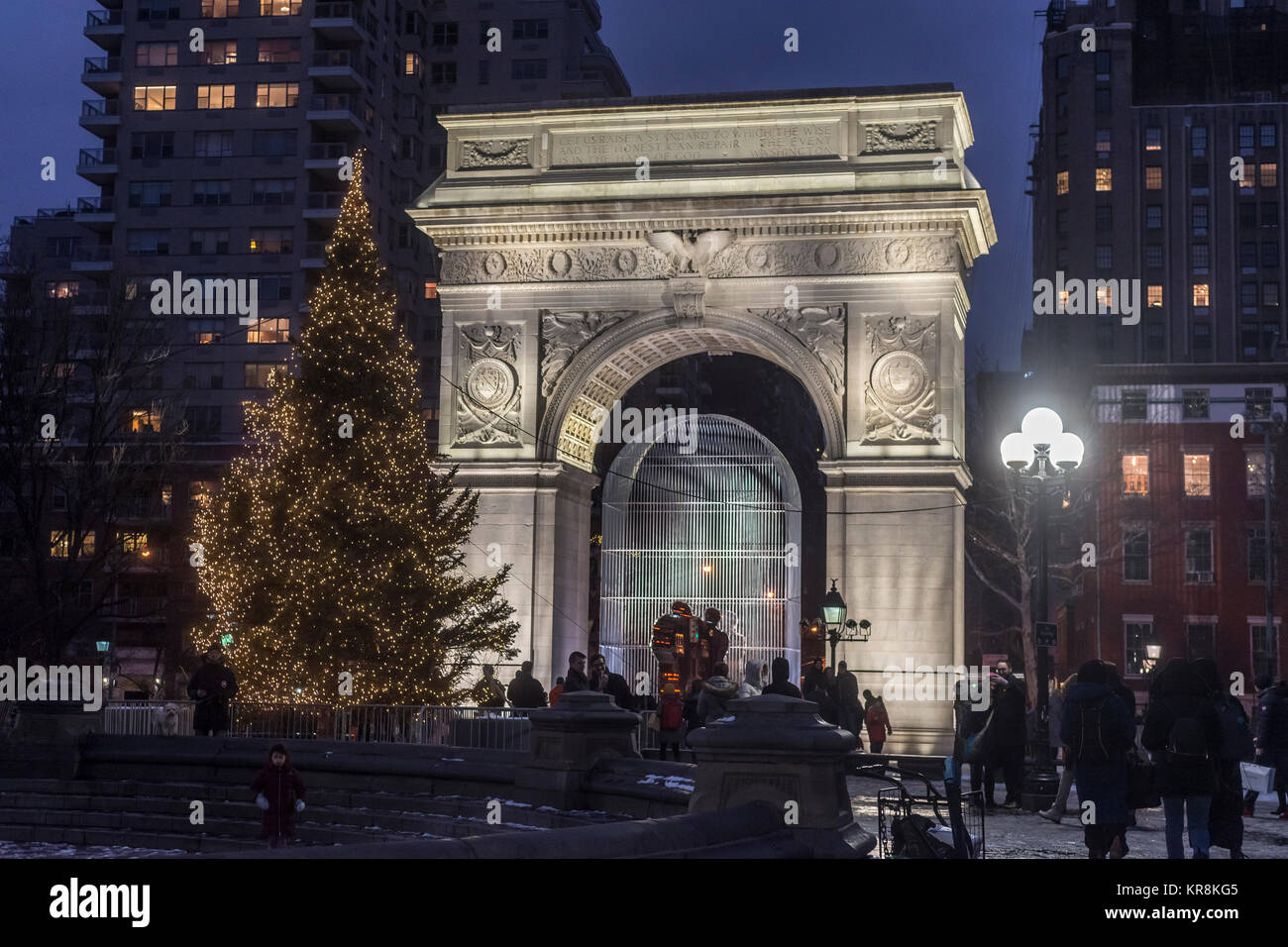 New York, NY, USA 16 December 2016 - The Annual Christmas Tree in ...