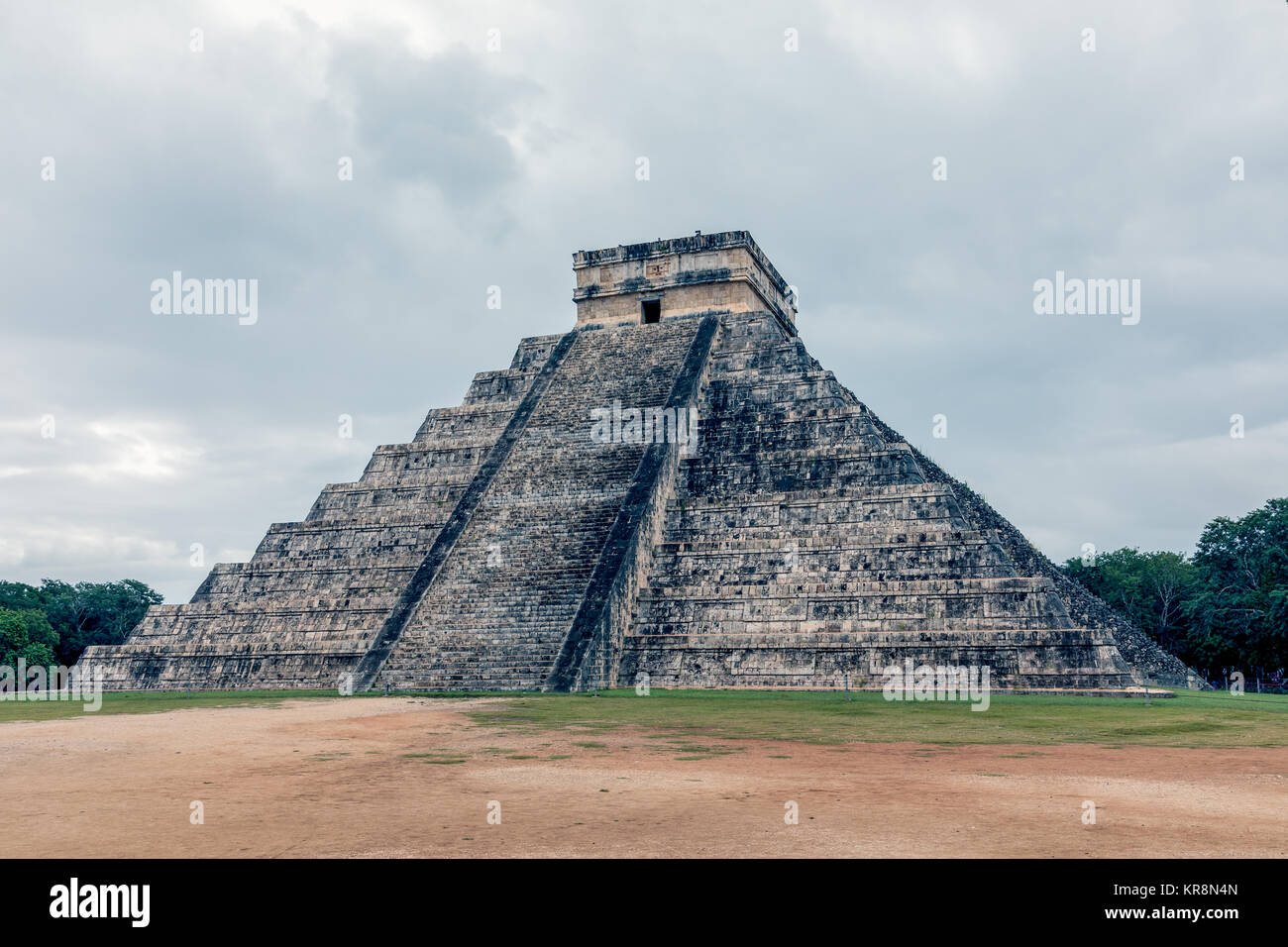 El Catillo at Chichen Itza Stock Photo - Alamy