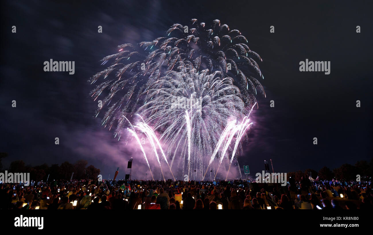 Pyrotechnics show hi-res stock photography and images - Alamy
