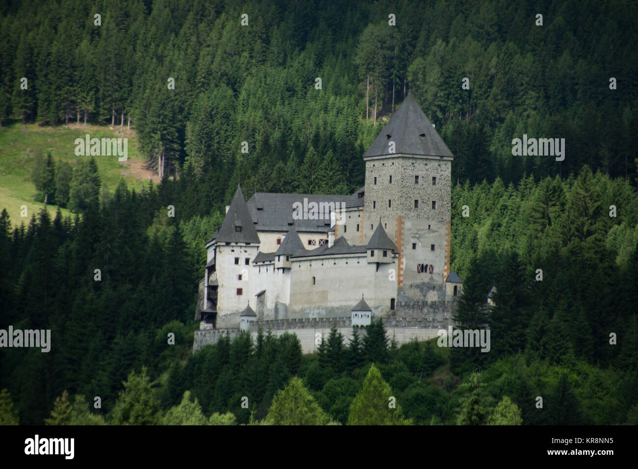 Schloss moosham hi-res stock photography and images - Alamy