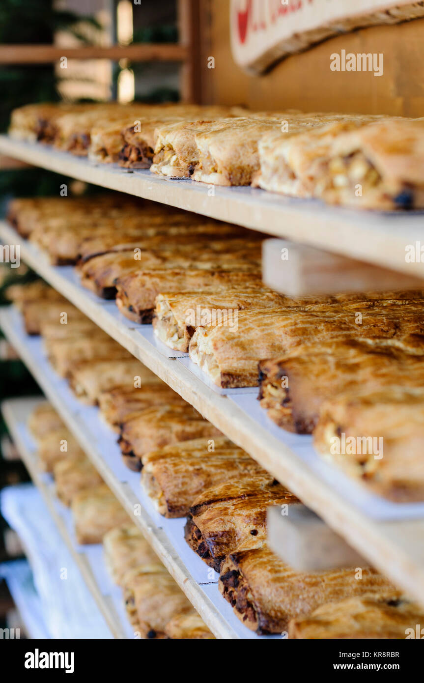 Strudel on a rack Stock Photo - Alamy