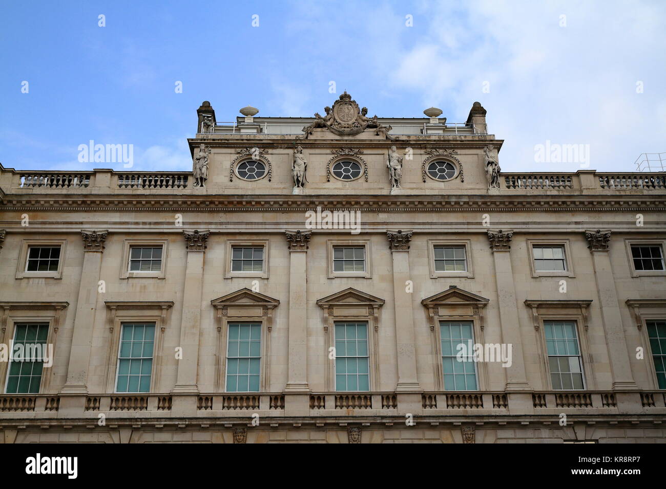 Grand Victorian mansions in Kensington, London, UK Stock Photo - Alamy