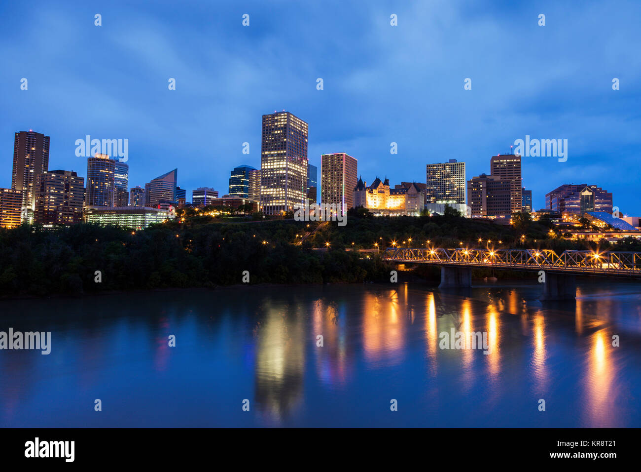 Canada, Alberta, Edmonton, Waterfront at dusk Stock Photo - Alamy