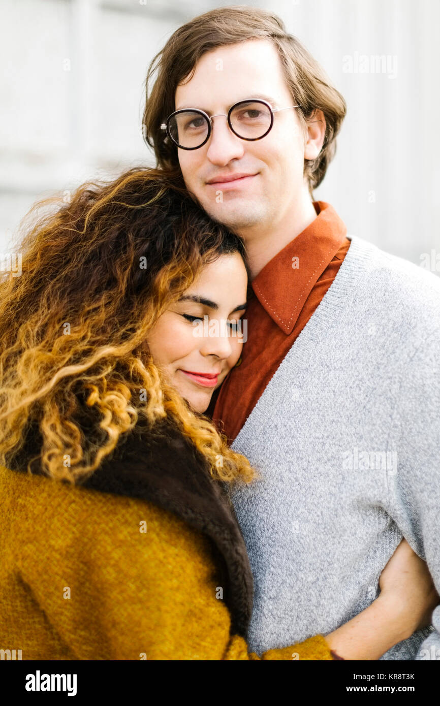 Portrait of embracing couple Stock Photo - Alamy