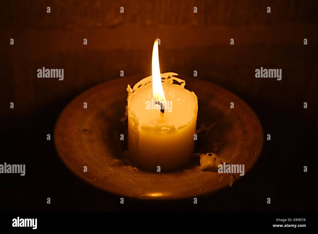 Advent candle altar hi-res stock photography and images - Alamy