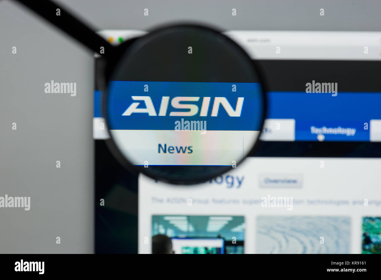 Aisin logo hi-res stock photography and images - Alamy