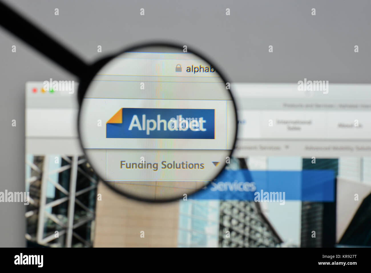 Car fleet hi-res stock photography and images - Alamy