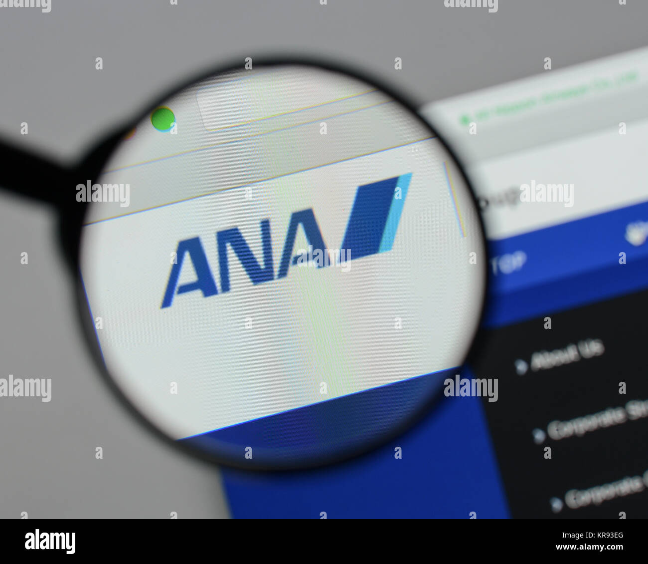 Ana holdings hi-res stock photography and images - Alamy
