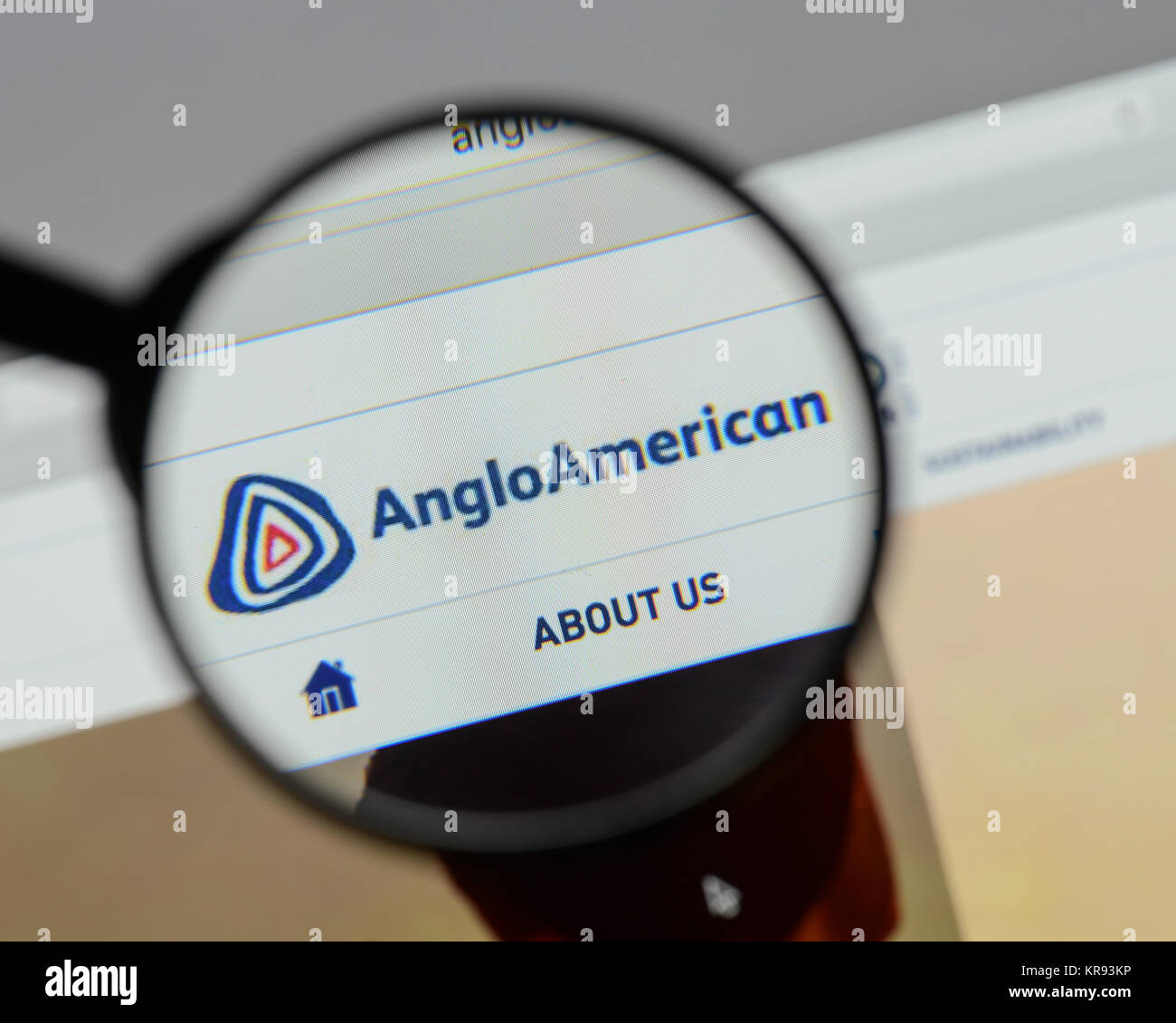 Anglo american logo hi-res stock photography and images - Alamy