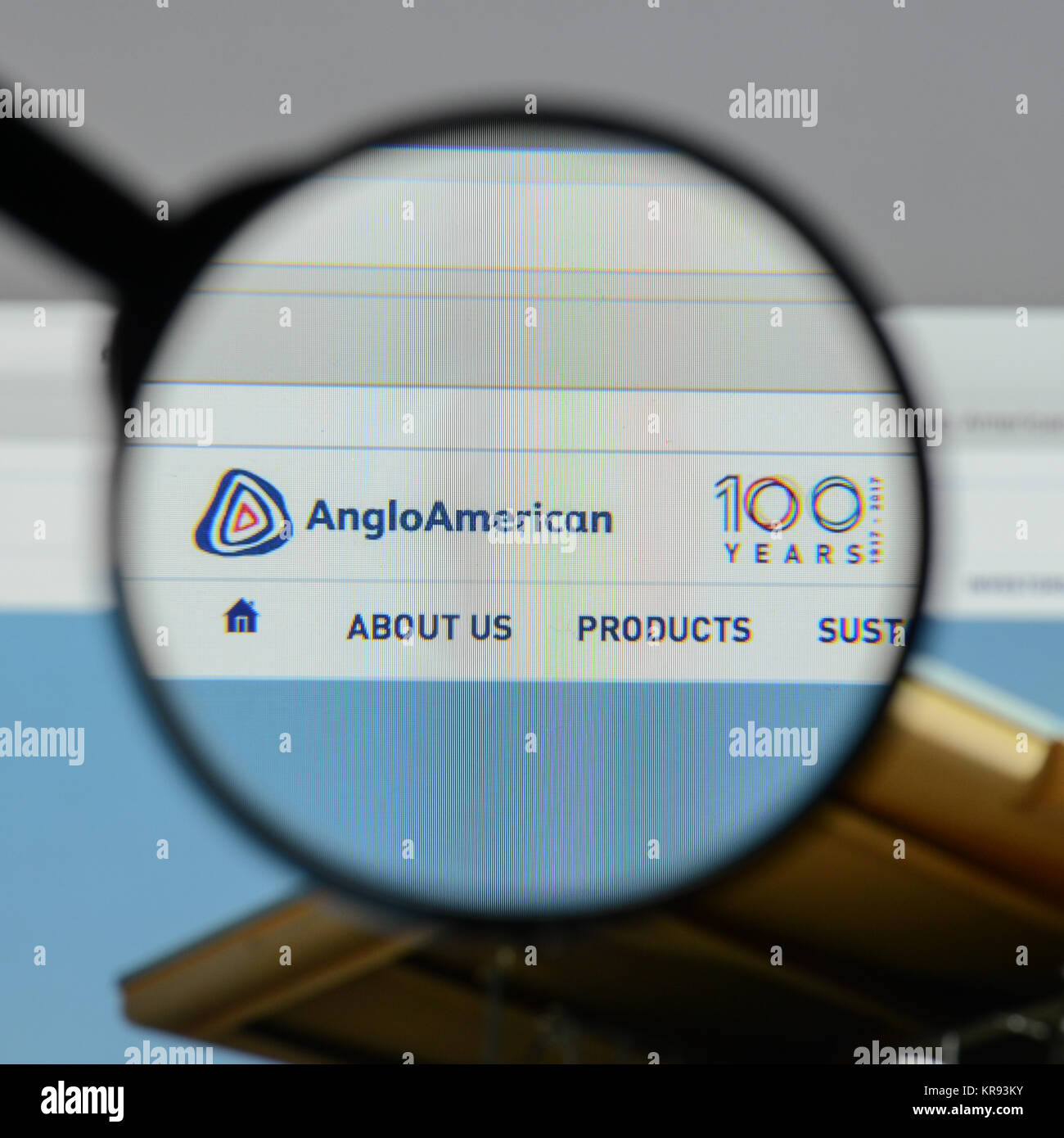 Anglo american logo hi-res stock photography and images - Alamy